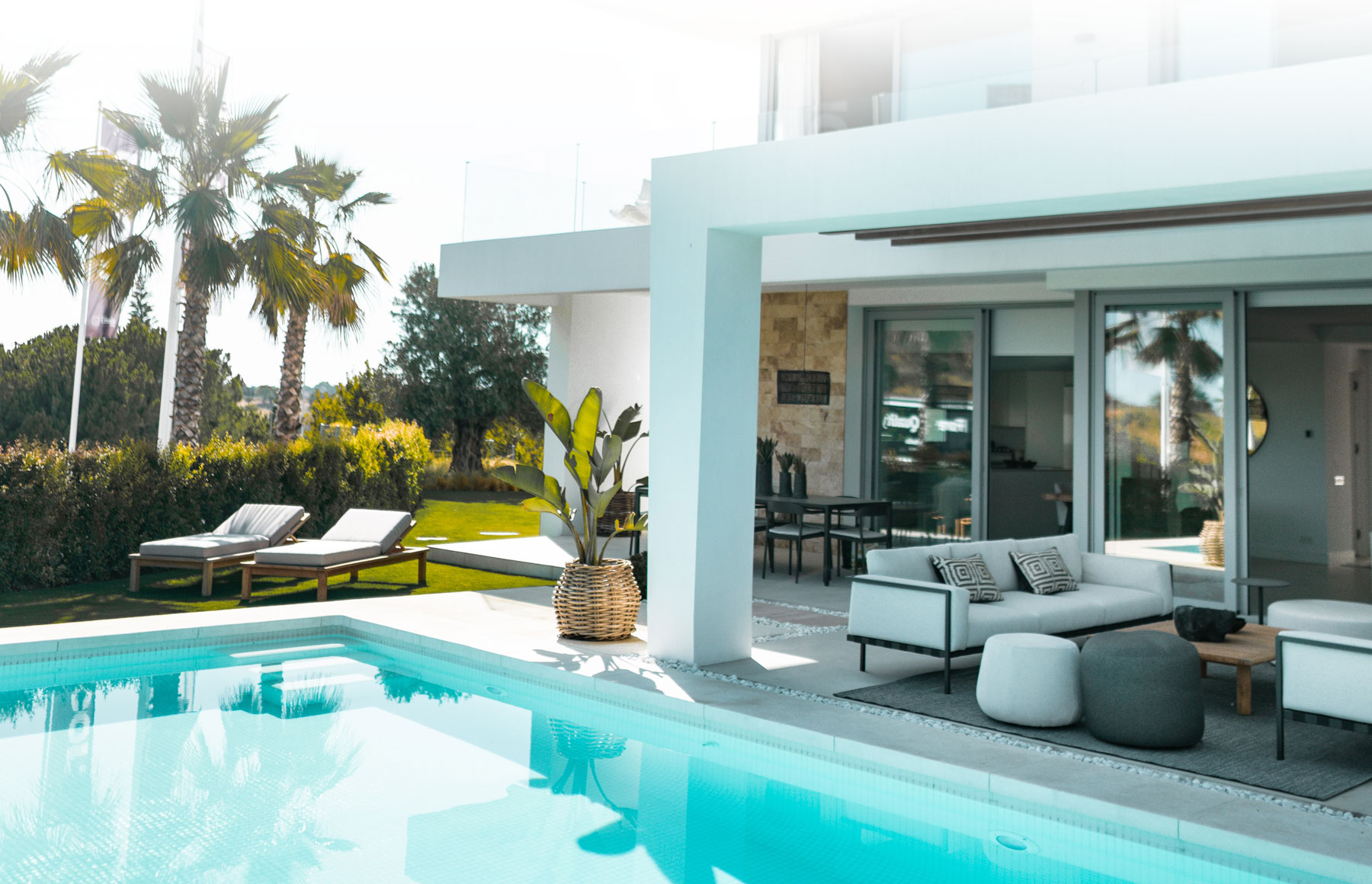 Vilken poolliner ska man välja? - Modern Pool Stockholm